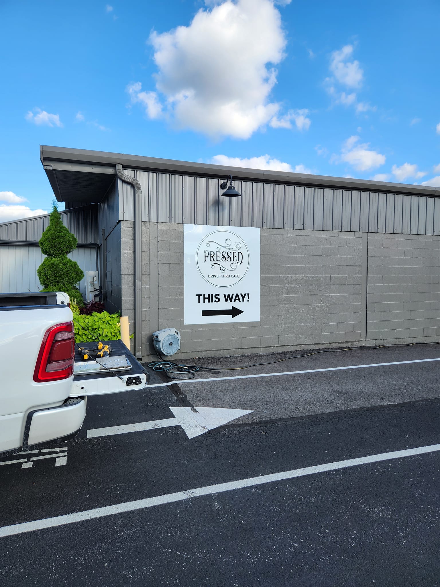 Pressed Coffeeshop Findlay Ohio – Drive Thru Cafe